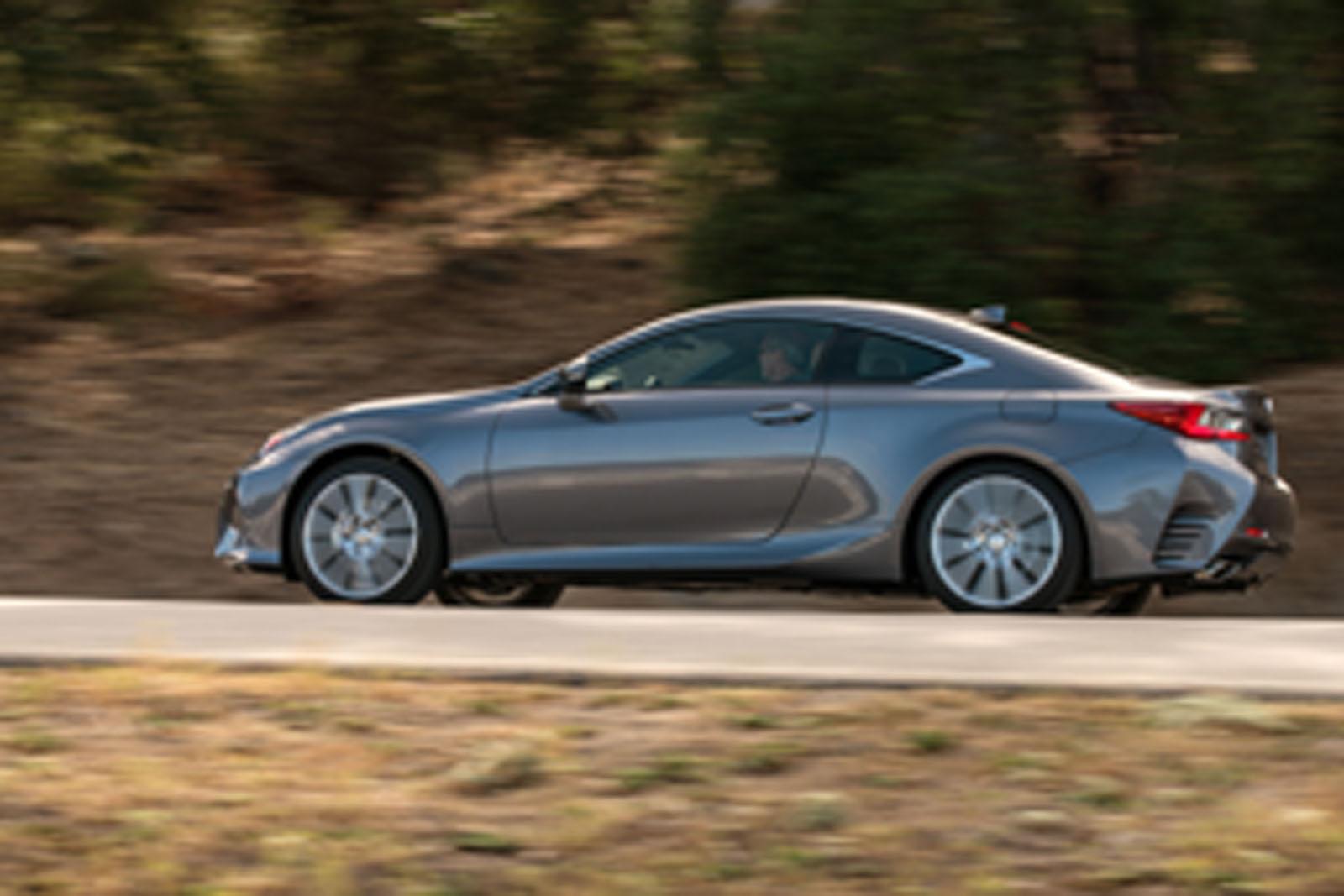 Lexus RC Coupé recebe motor Turbo.