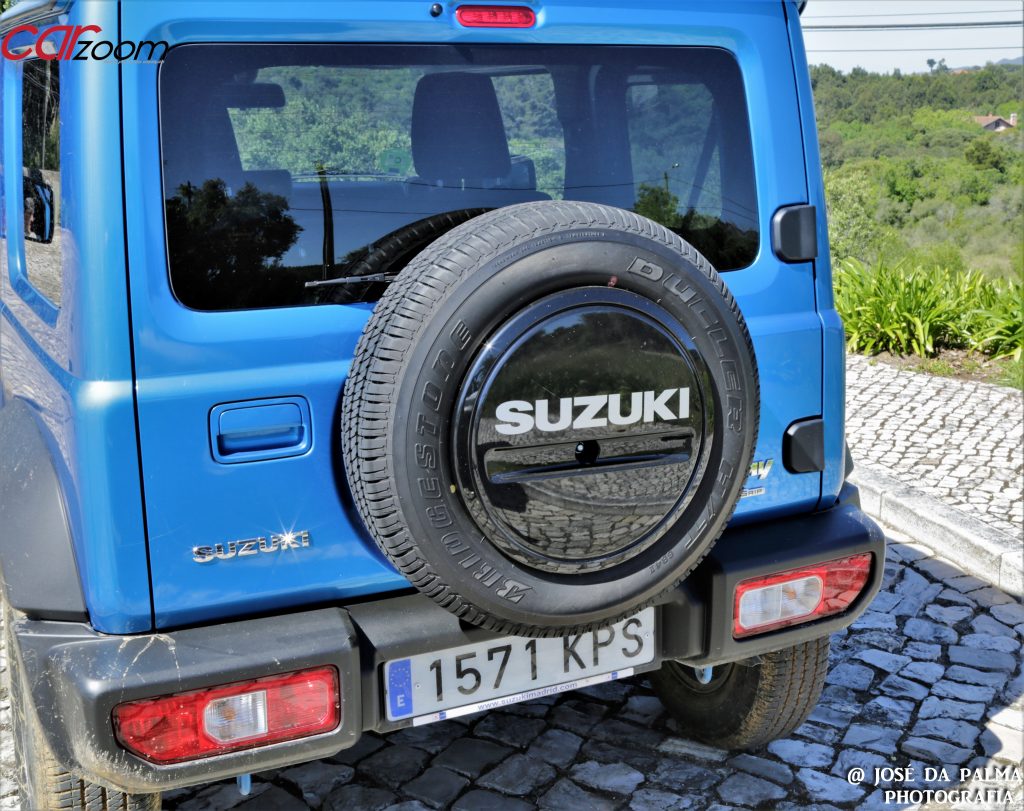 Suzuki Jimny (33) | Carzoom
