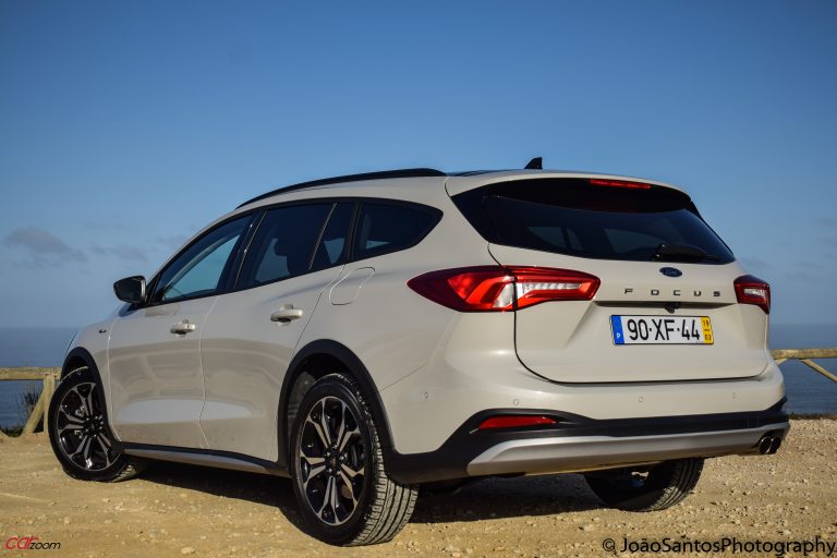 Ford Focus Active SW 1.0 Ecoboost: Aventureira e familiar! | Carzoom
